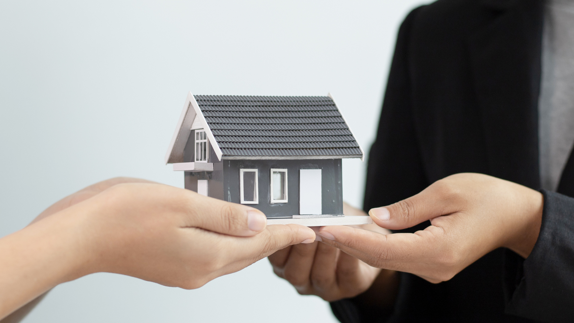 The home insurance brands dominating UK market share